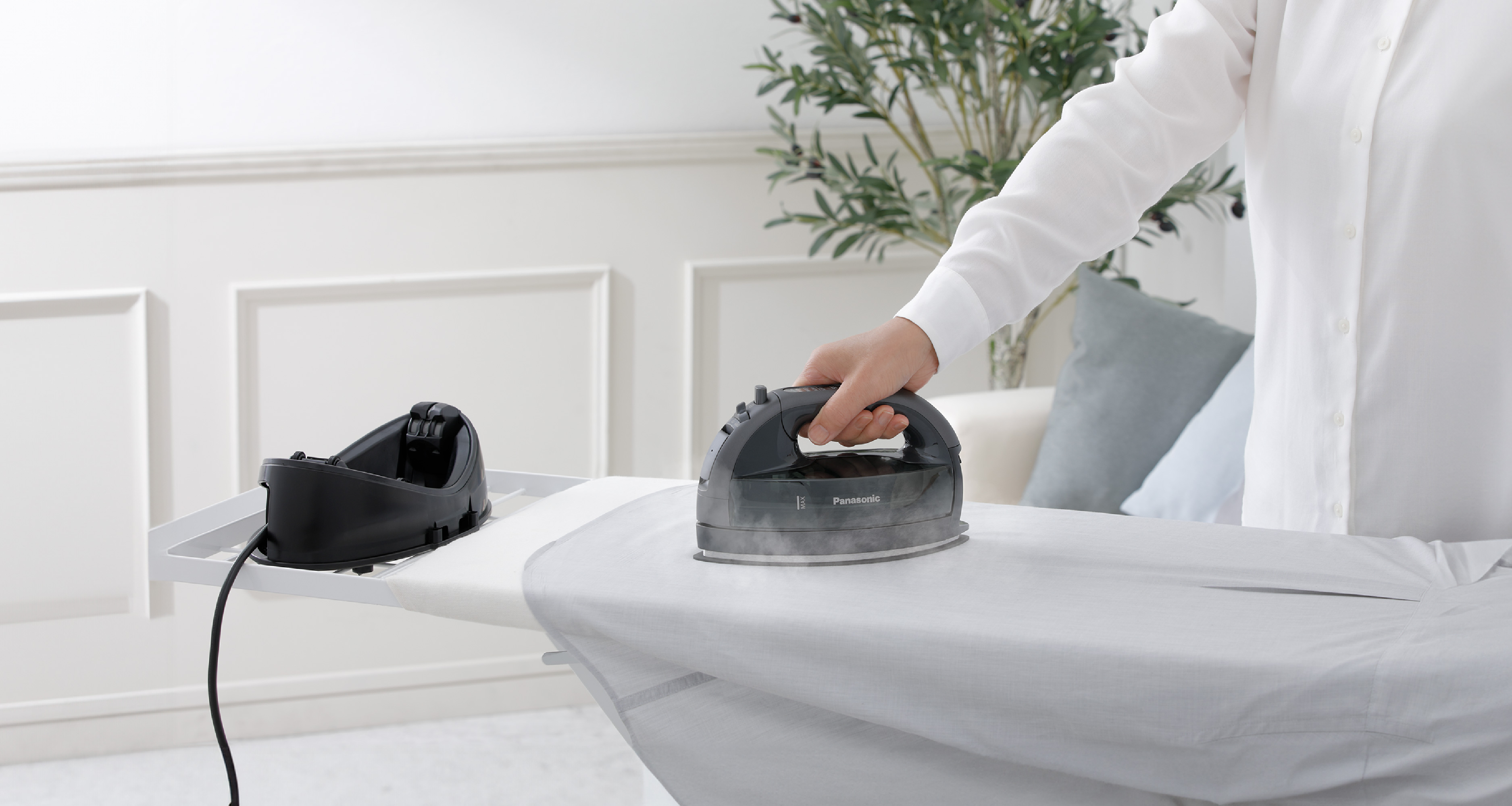 Specs - NI-WL55KSH Panasonic Steam Irons for Clothes and Garments ...